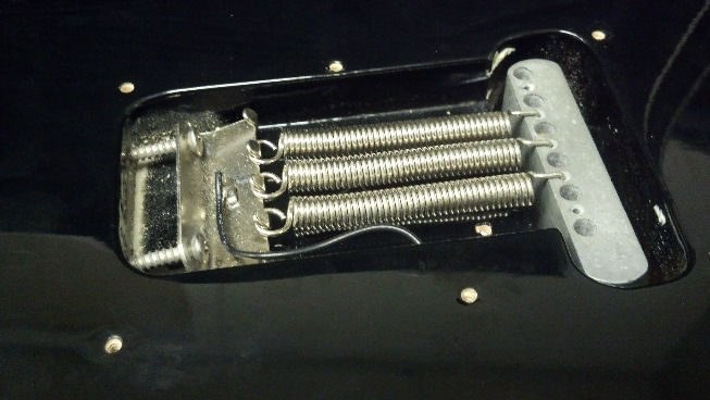 Major Fender Mexican Stratocaster Rework - Unbroken String